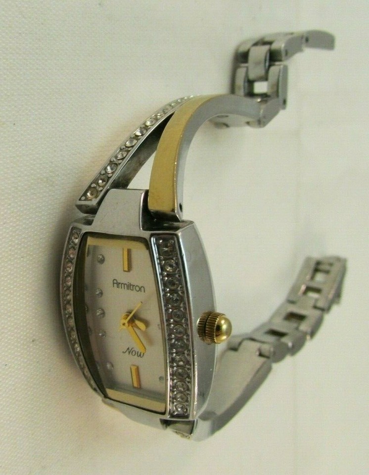 Armitron Now Y121E Quartz Watch Ladies Gem-Set Beautiful Unusual Design ...