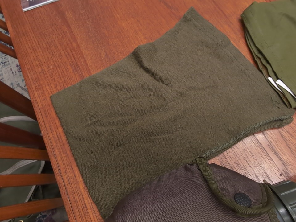 SMALL LOT OF ARMY MILITARY SURPLUS ITEMS Canteens Cookware Gloves Hoods ...