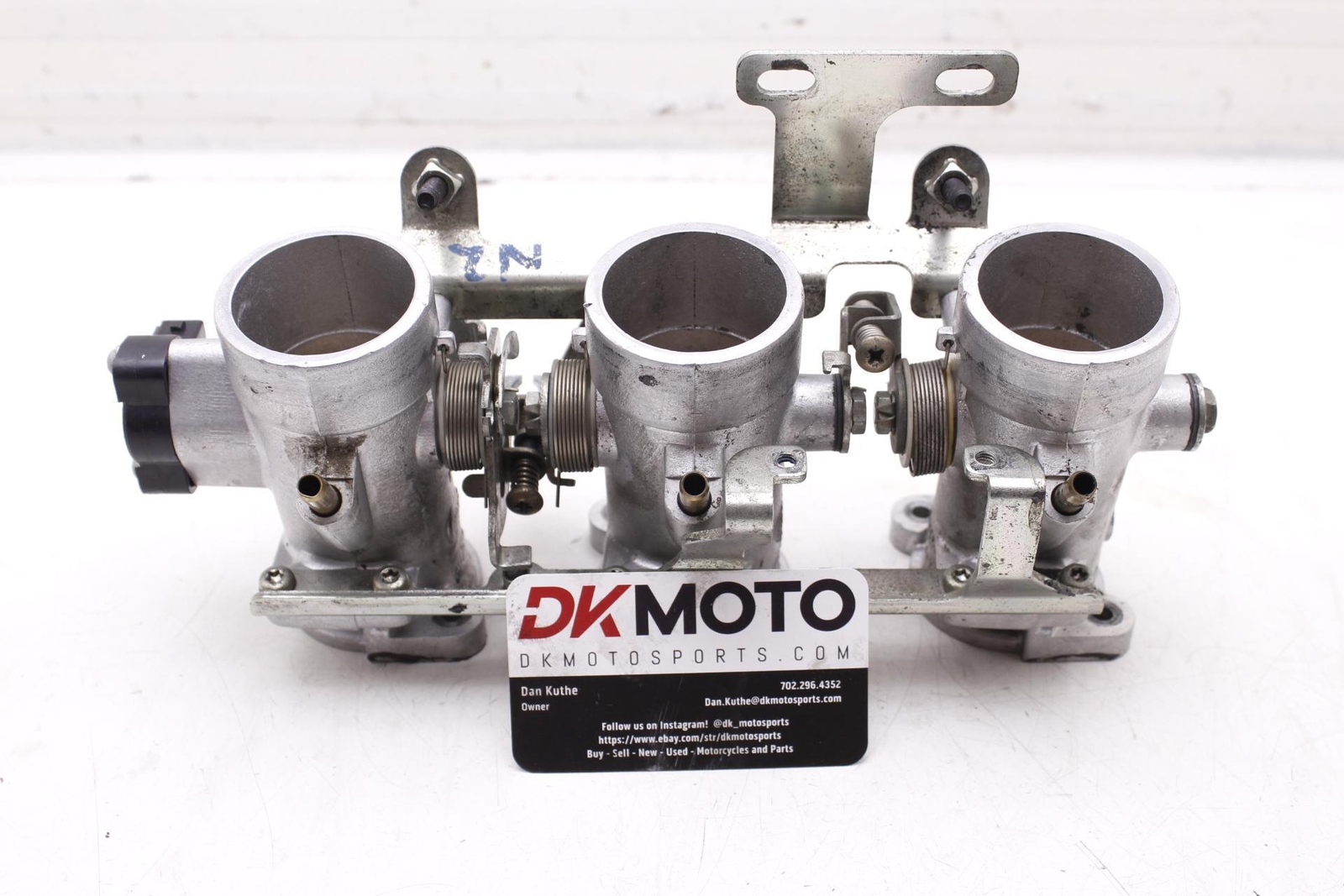 97 TRIUMPH DAYTONA T595 955i OEM THROTTLE BODIES R3.BX4 | eBay