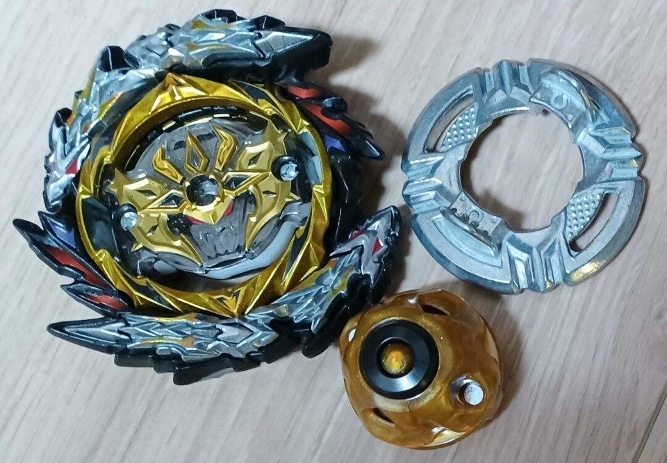Beyblade Burst Metal Fight Guilty Spriggan Huge Lot random booster ...