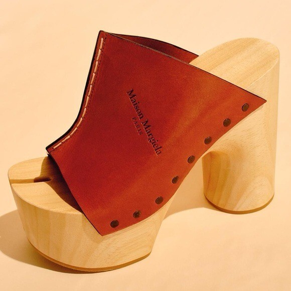 Maison Margiela Rare Tabi Leather Wooden Platform Clo… - Gem