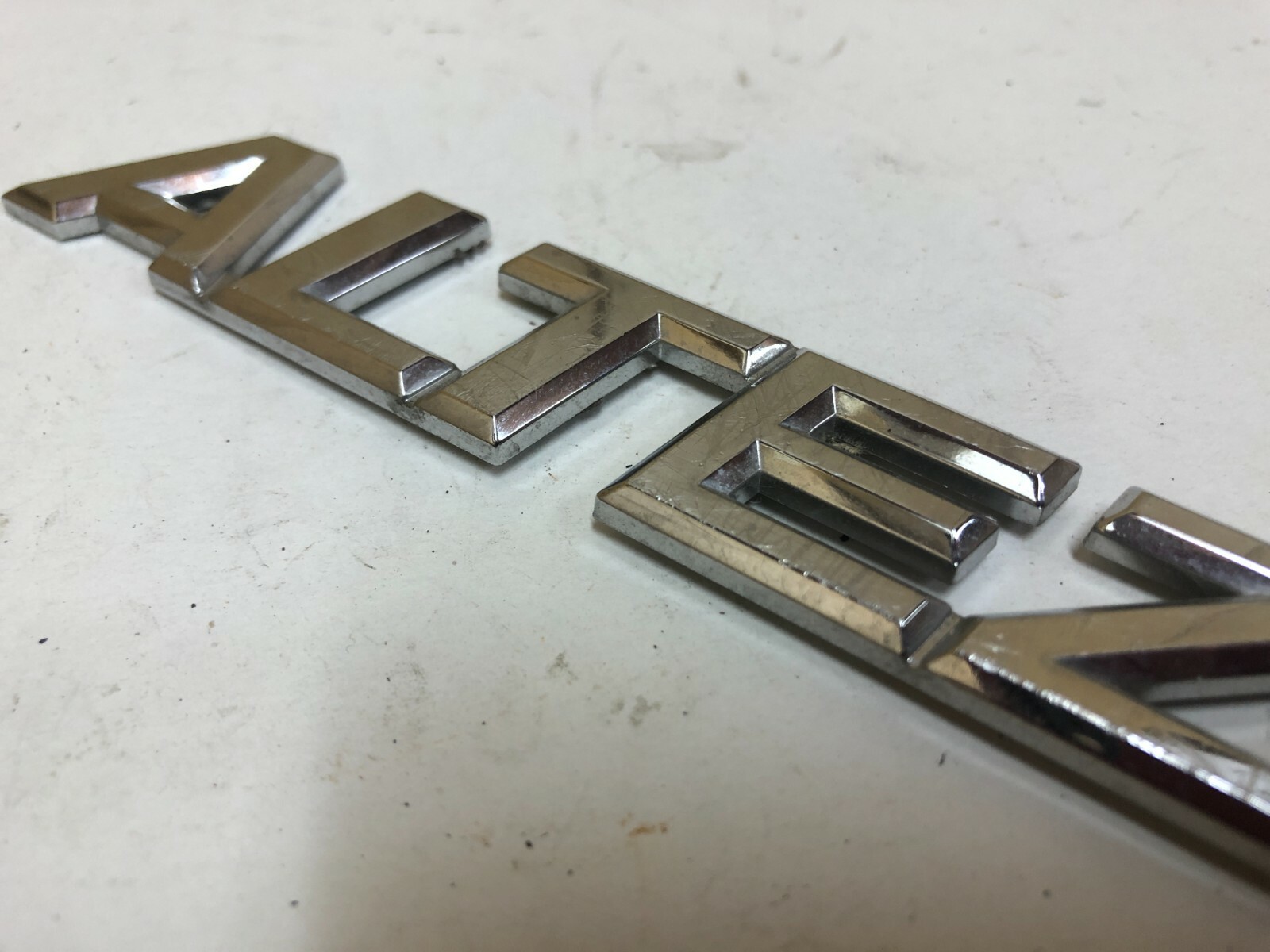 JDM TOYOTA ALTEZZA SXE10 SXE15 IS300 TRUNK EMBLEMS OEM #09 | eBay