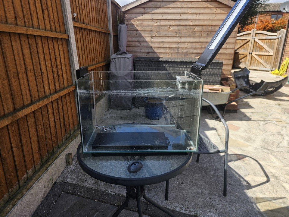 Superfish HOME 65L Fish Tank with LED Lighting Filter and Heater BLACK ...