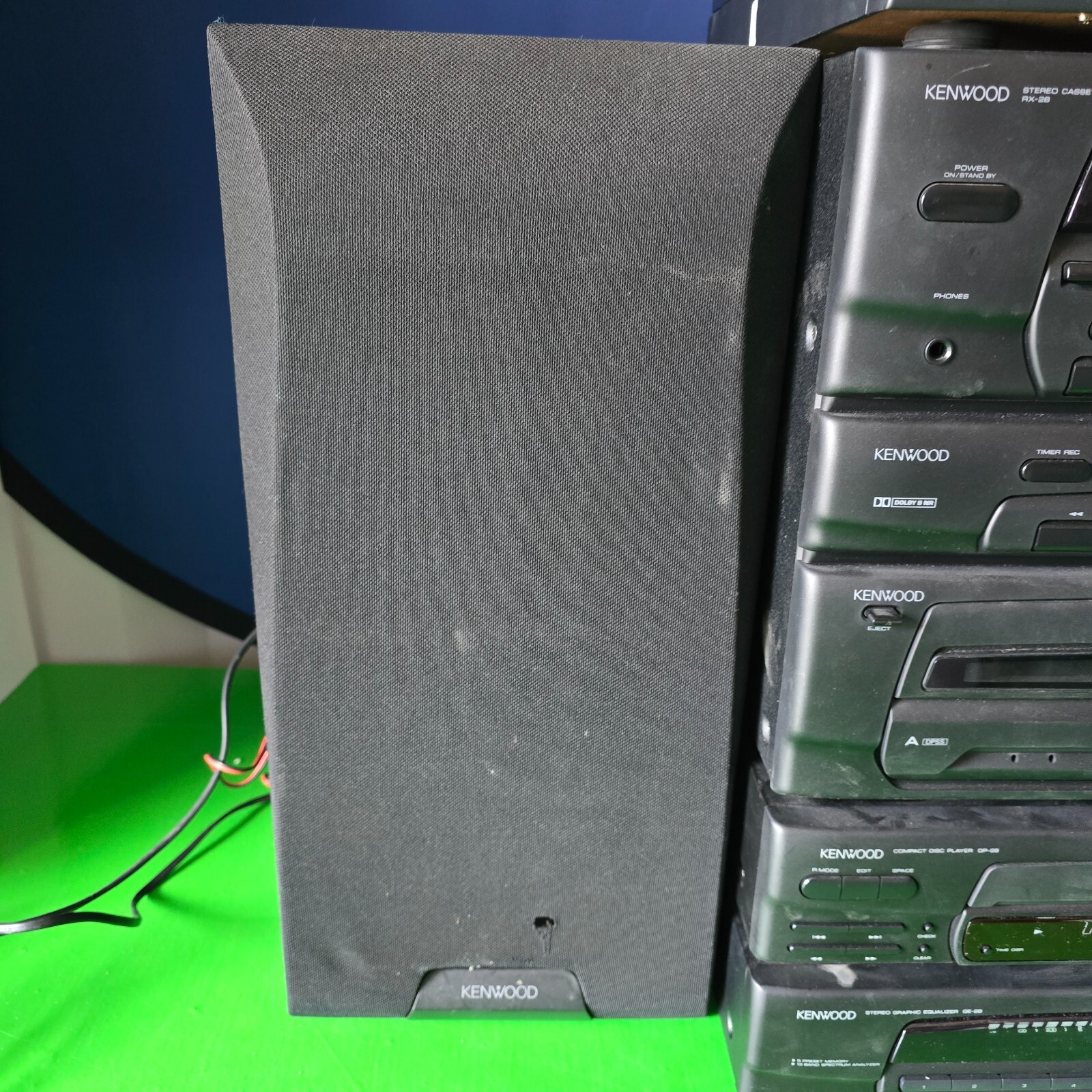 Kenwood Hi-Fi System with Speakers, | Grelly UK