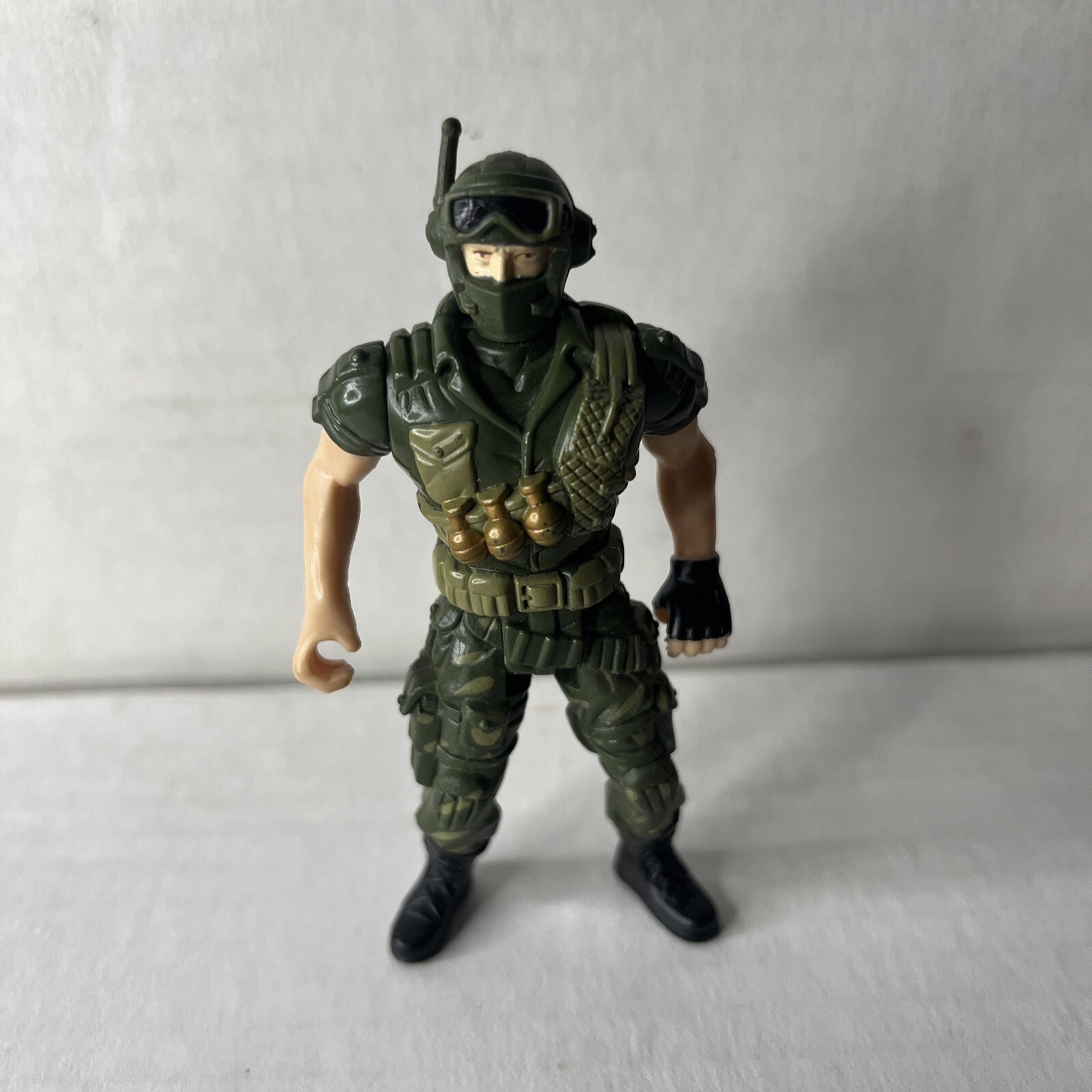 CHAP MEI Toy Soldier HK DESIGN REG NO. 9710511 Paratrooper Army Action ...