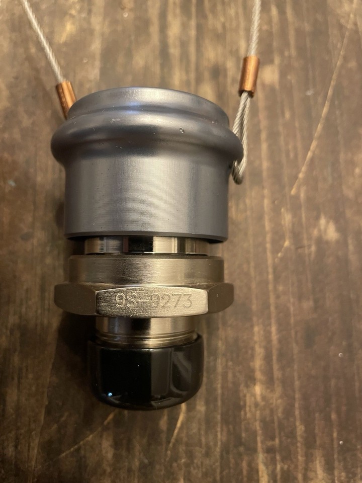 Caterpillar 9S-9273 Quick Coupler Attachment New In Box CAT Oil Change ...