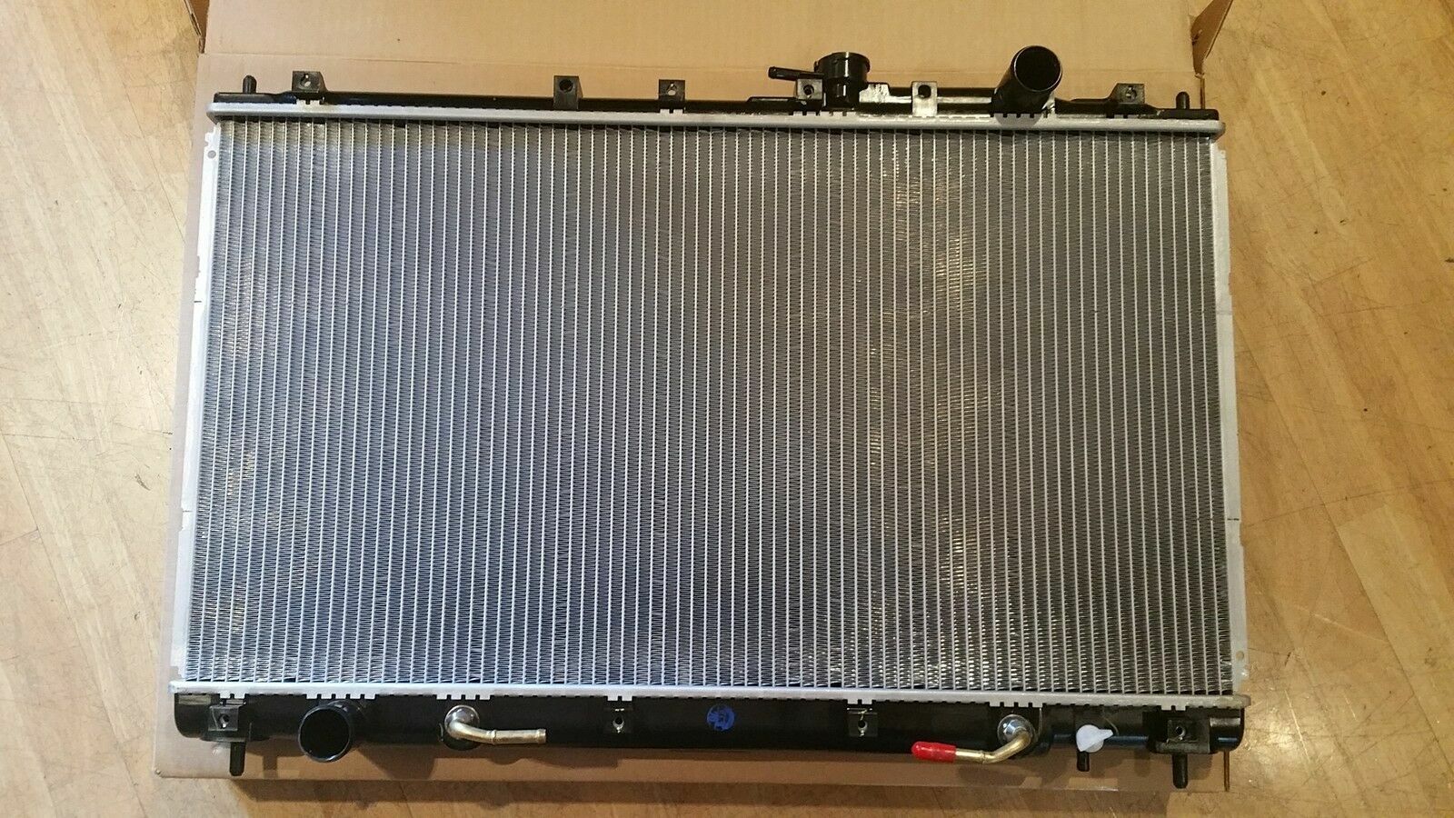 Magna TE -TW Verada KE - KW Radiator *** BRAND NEW GENUINE Mitsubishi ...