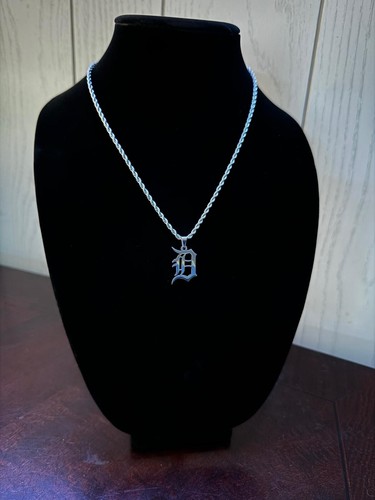 Detroit Tigers Necklace - MLB Baseball - 3mm Rope - 20" Silver Plated ...