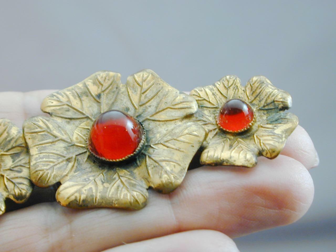Victorian Gold Tone Flower Repousse Pin Red Cabochon … - Gem