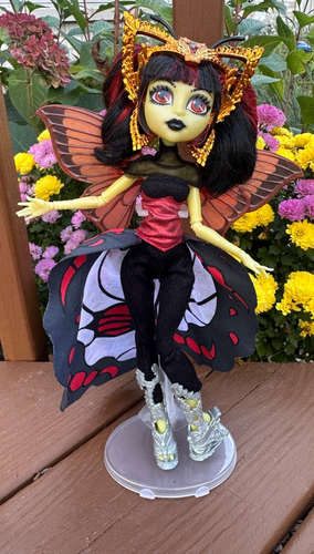 Monster High Boo York, Boo York Gala Ghoulfriends Luna Mothews Doll ...