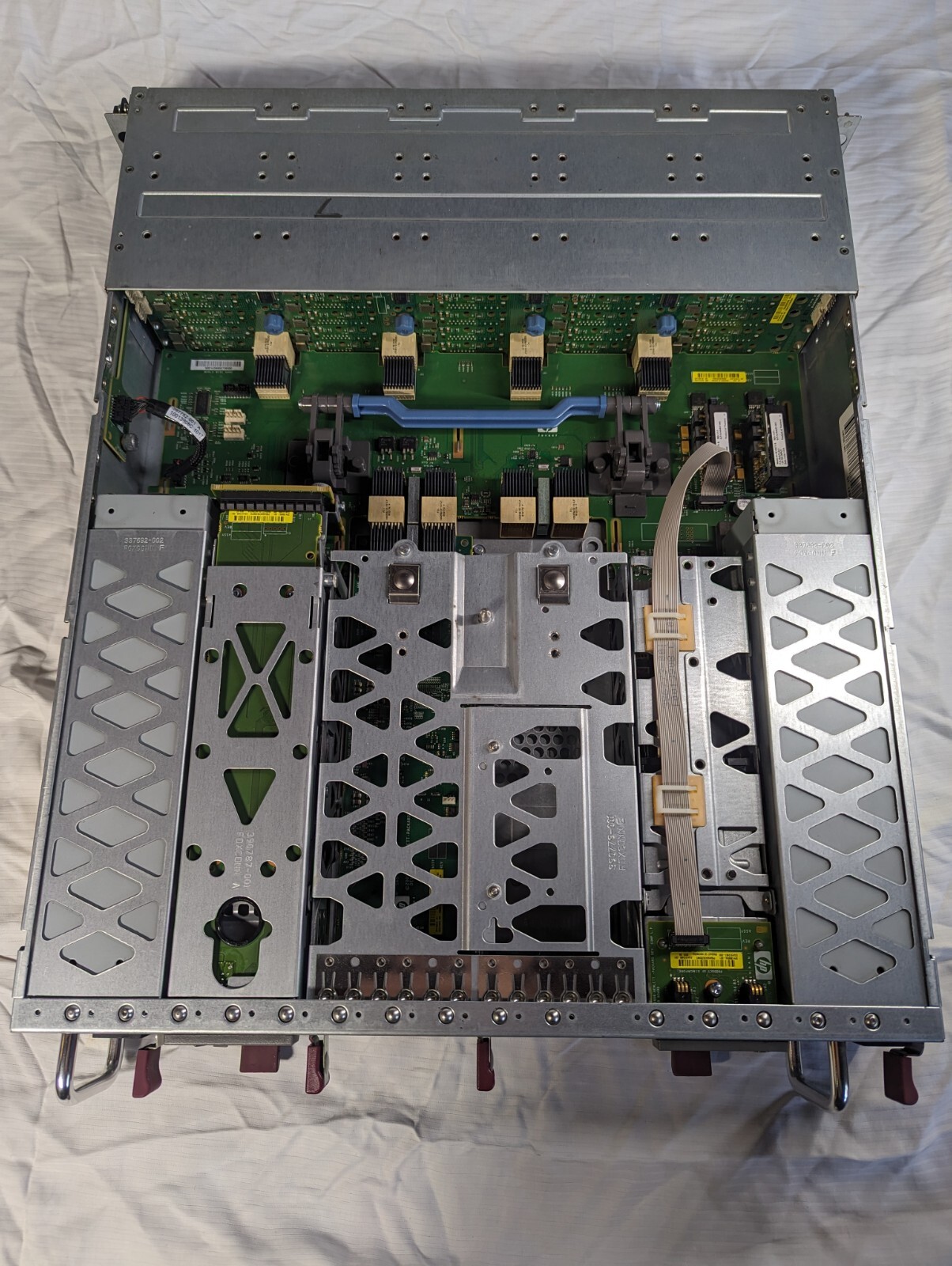 HP MSA70 w/ 15k upgraded SAS Drives StorageWorks 418800-B21 (25x 146GB ...