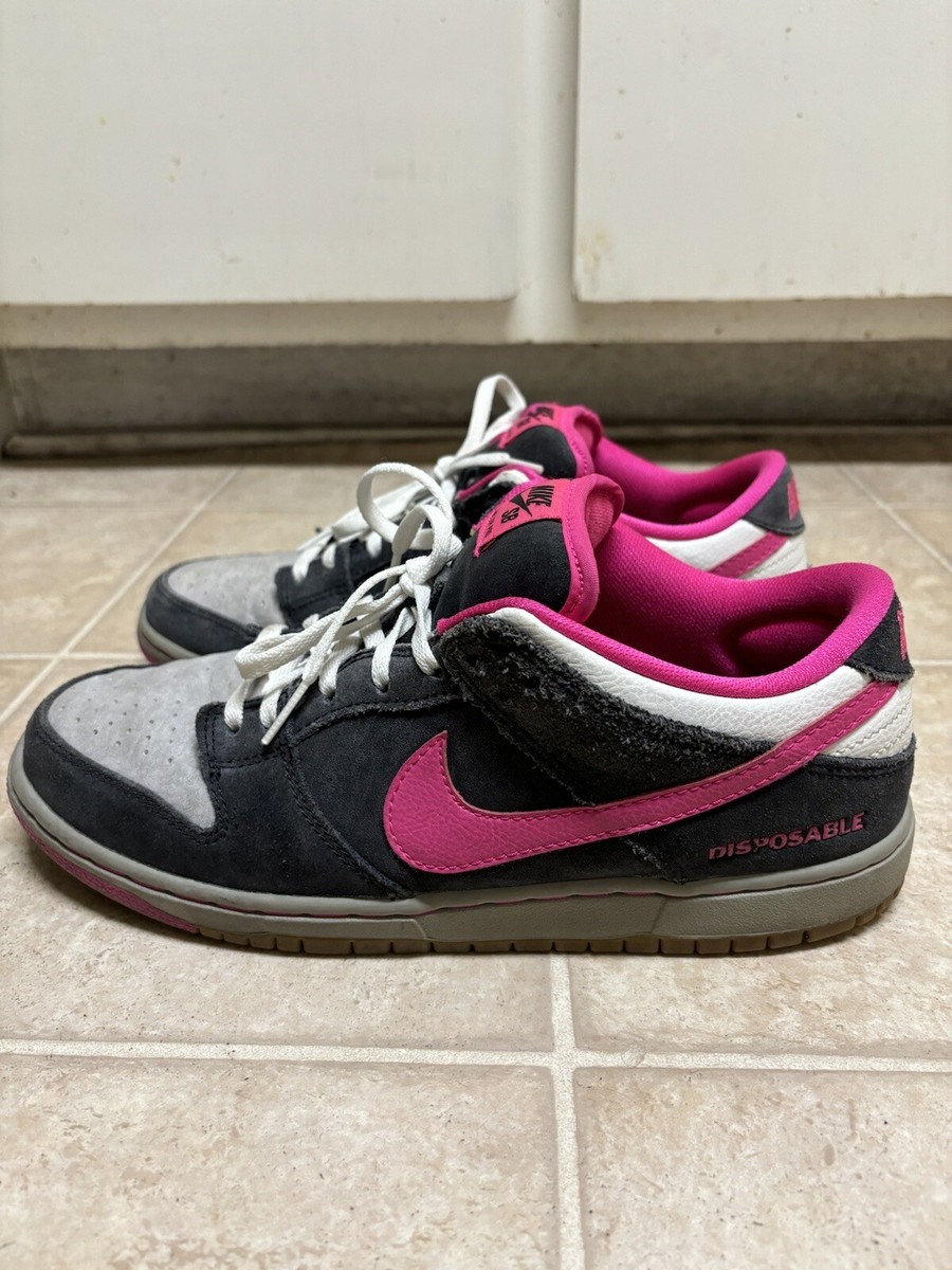 Nike Dunks Men Nike Dunk SB Low Disposable | Game Assets Black Nike Sb ...
