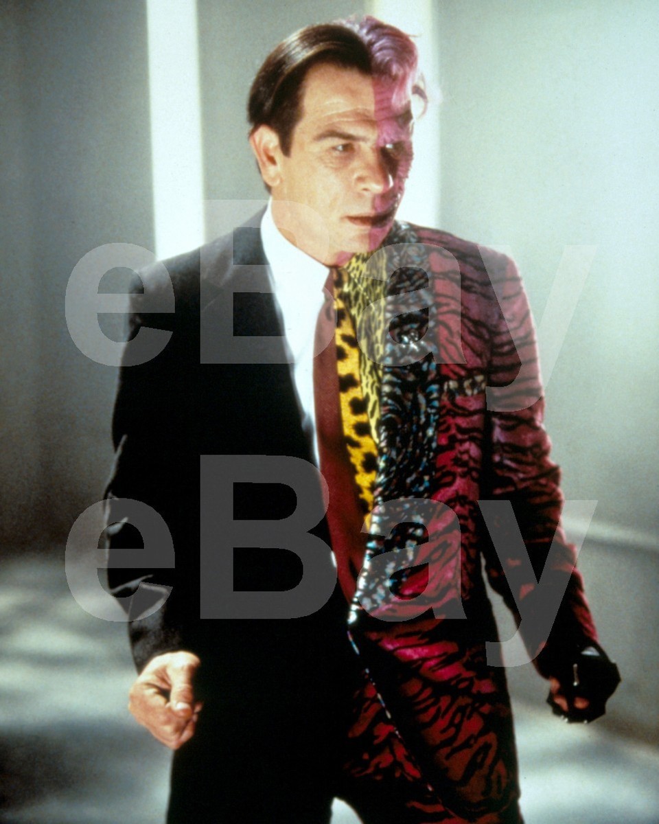 Tommy Lee Jones Two Face Suit Tommy Lee Jones Wasn't Given Much Of A