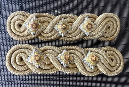 WW2/Vietnam Australia Army Captain Uniform Shoulder Boards. Officer ...