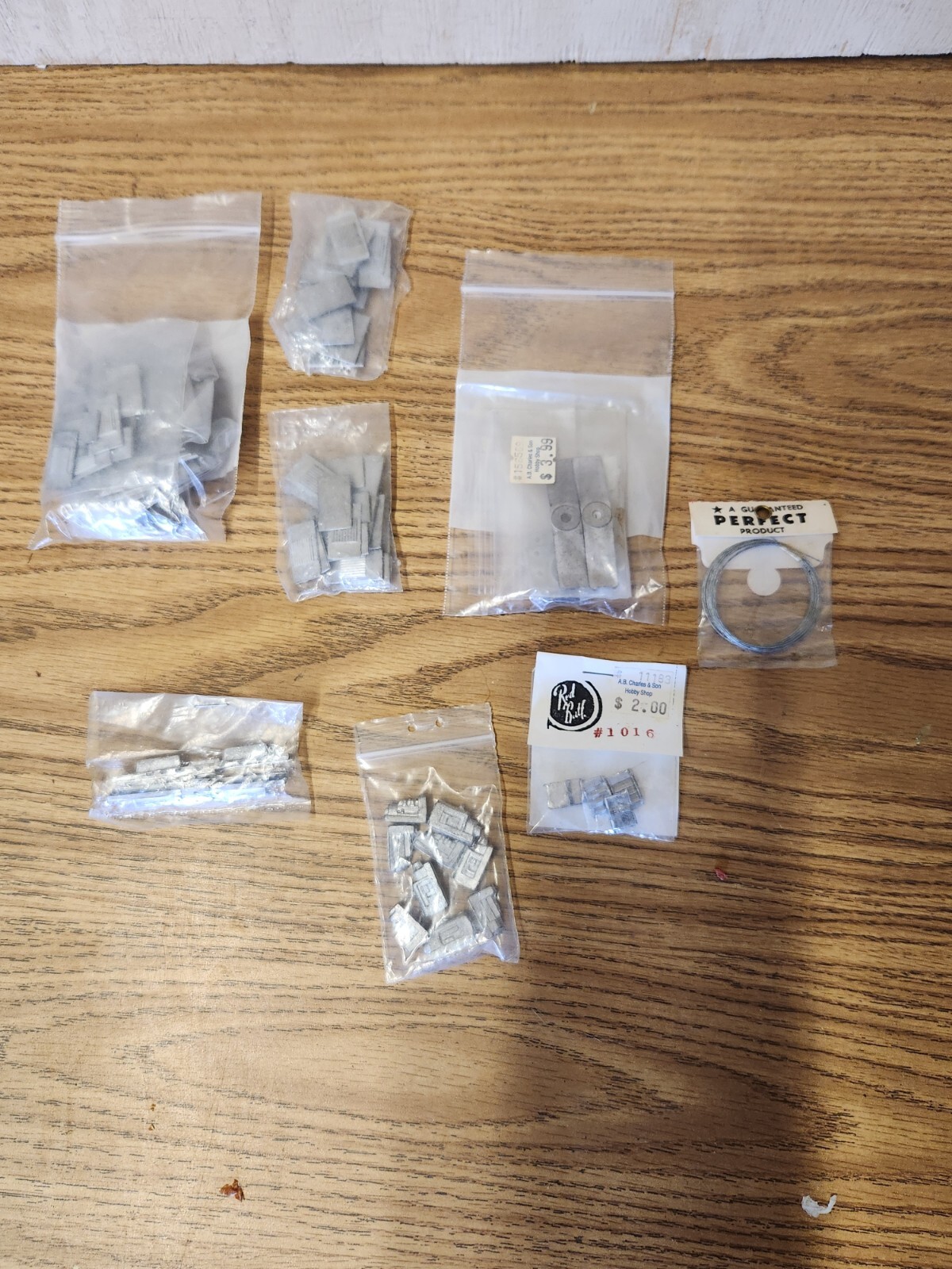 Vintage Red Ball Castings HO Train #1016 Stairs Weights Engines Louvers ...