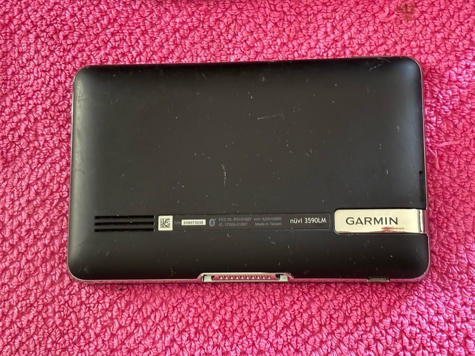 Garmin Nüvi 3590LM Touchscreen GPS Navigation w/Mount, TA20 Cord. Free ...