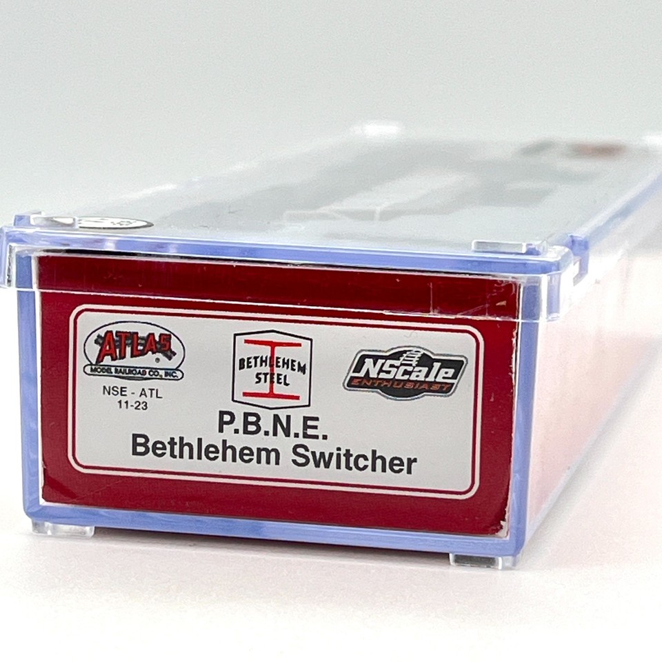 Atlas N Scale Bethlehem Steel EMD MP-15 Diesel Switcher Locomotive ...