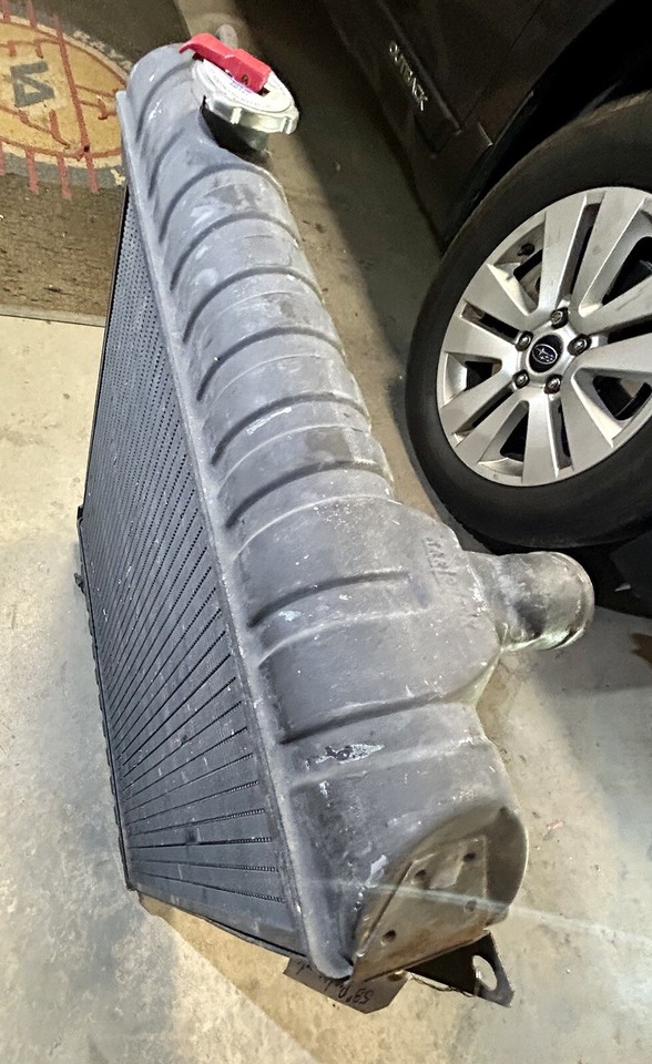 1958 PONTIAC “HARRISON” 3 ROW RADIATOR for AUTOMATIC CARS ( OEM USED ...