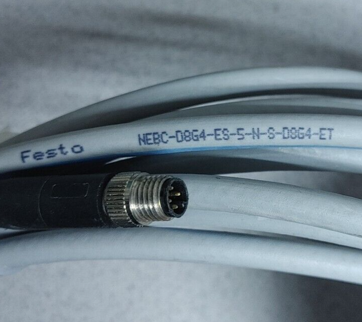 FESTO NEBC-D8G4-ES-5-N-S-D8G4-ET CONNECTING CABLE 5m 30VDC 3A NEW ...