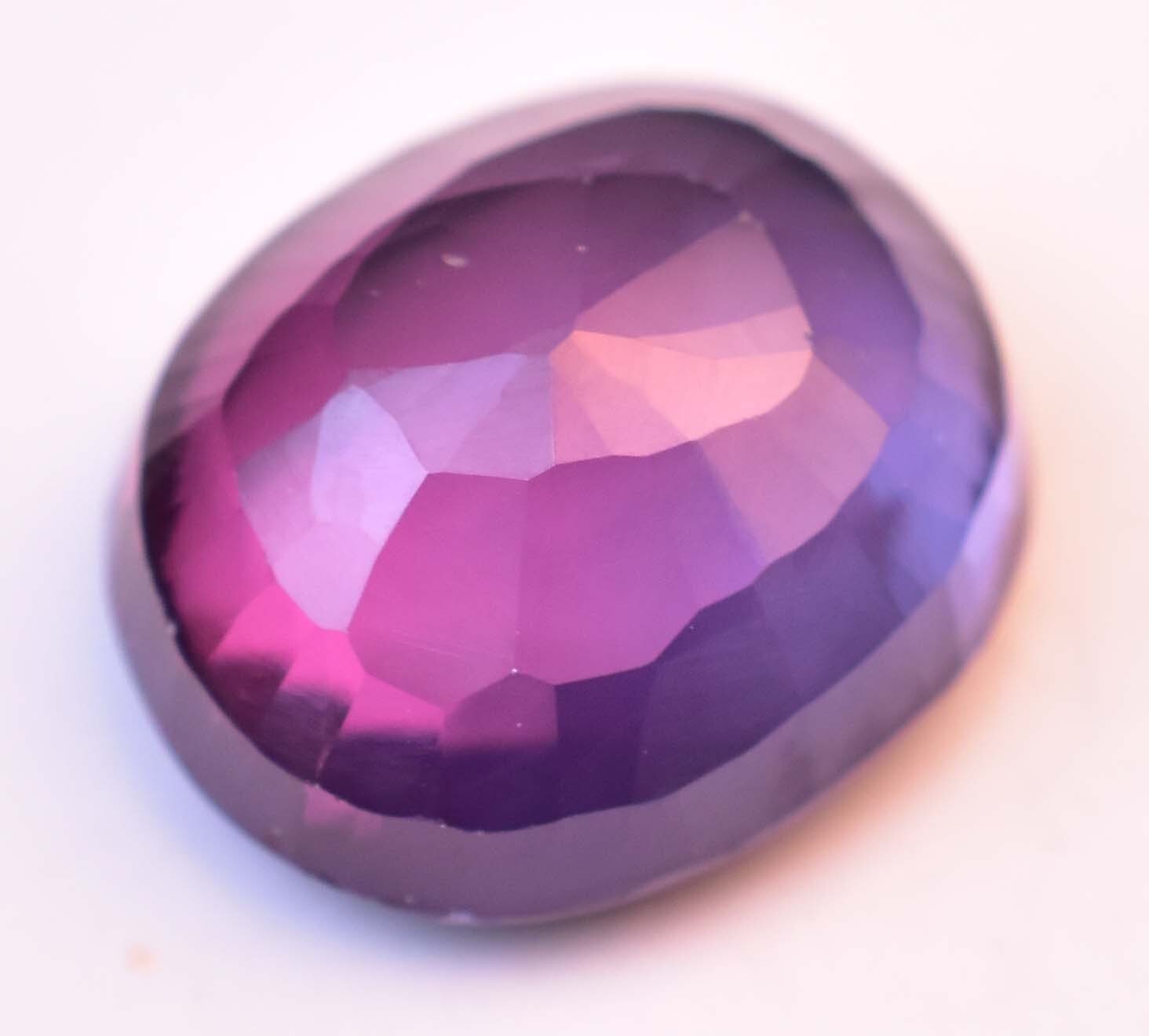 Ntaural Ceylon Color-Change Sapphire 9.45 CT Certified Oval Loose ...