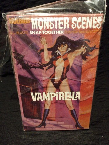 Moebius Monster Scenes Vampirella Model Kit sealed horror vampire ...