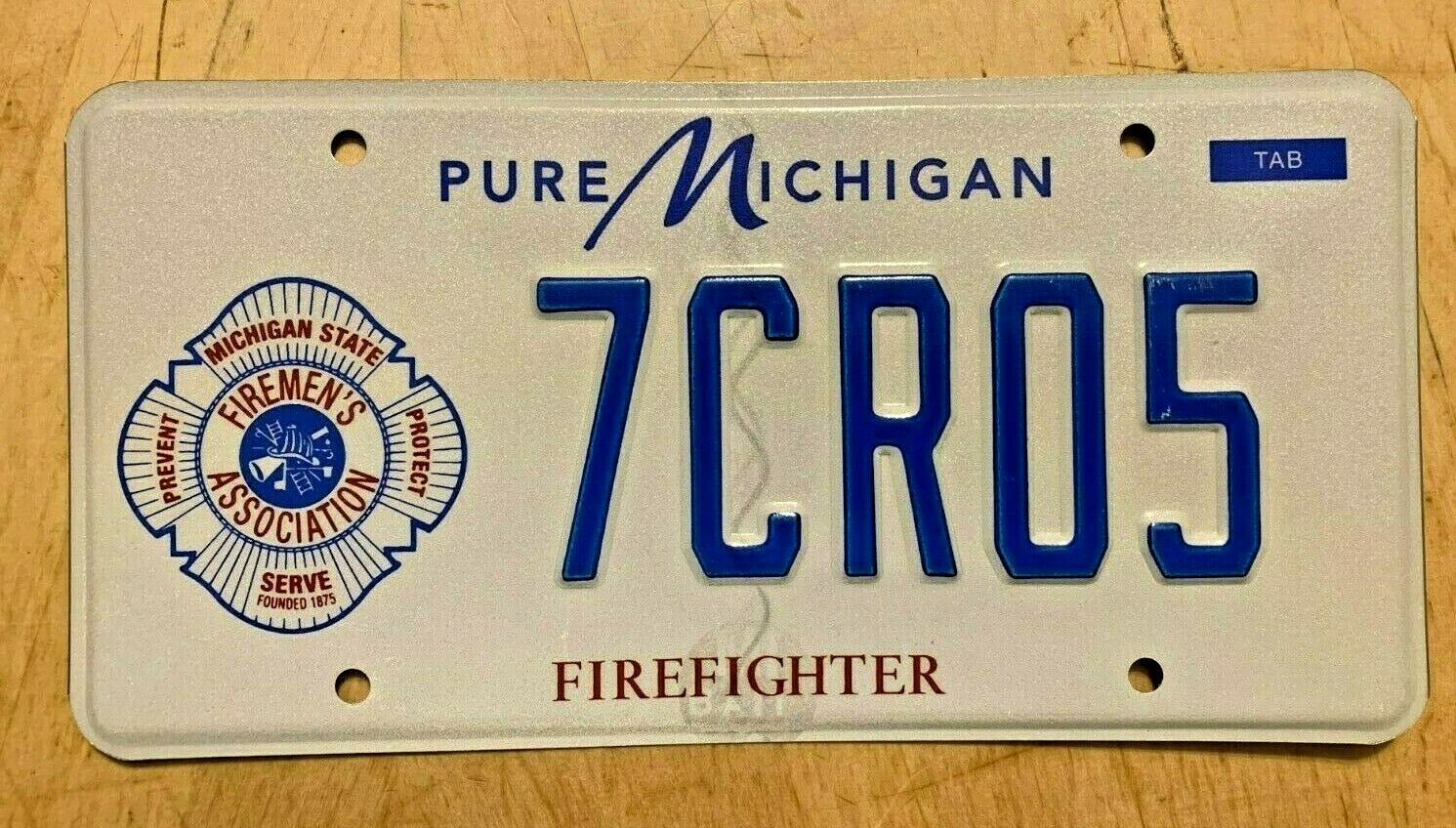 FIREMEN'S ASSOCIATION LICENSE PLATE " 7CR05 " PROFESSIONAL FIREFIGHTER ...