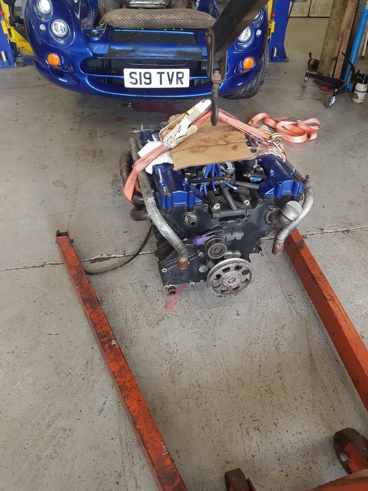 Heavy Duty Red Folding Engine Crane 1 Tonne Cranes Hoist Lift Hydraulic ...