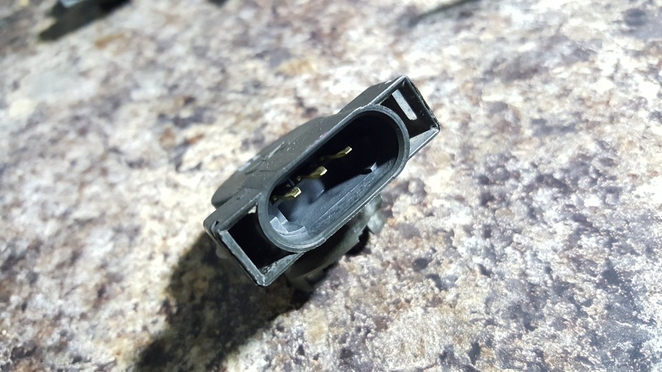 chrysler dodge socket turn amber parking 95023l 68060366AA 54681-a ...