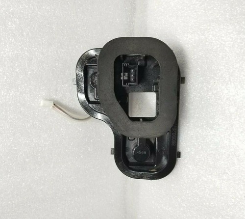 2011-2017 Volkswagen Touareg RIGHT OEM Outer LED Tail Light Bulb Mount ...