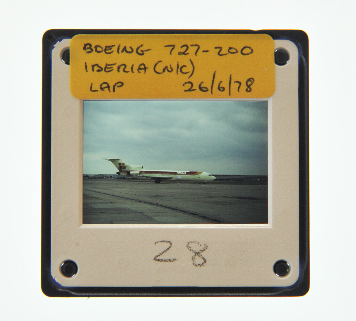35MM SLIDE AIRCRAFT 1978 BOEING 727-200 IBERIA AIRLINES AT HEATHROW A81 ...