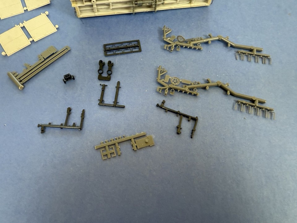 HO scale HOn3 Rail Line 130 Denver & Rio Grande Western RR Box Car, Lot ...