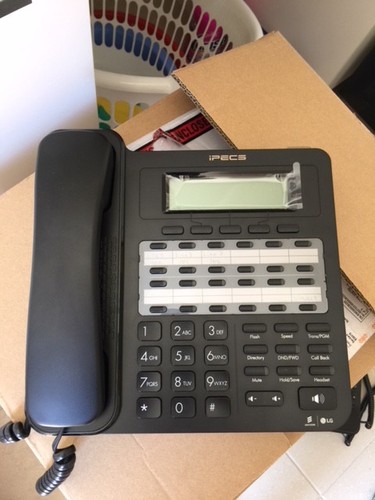 LG-Ericsson iPECS Professional Phone LDP-9224DF with Back Stand, GOOD ...