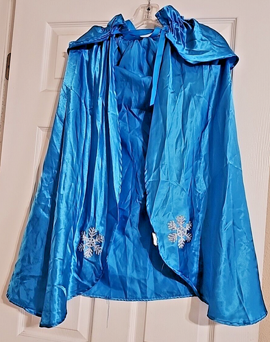 Child Blue Snowflake Cape with snowflakes OSFM Princess | eBay