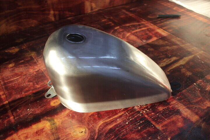 1Set 7L HandMade Motorcycle Fuel Tank For Suzuki GN250 Cafe Racer with ...