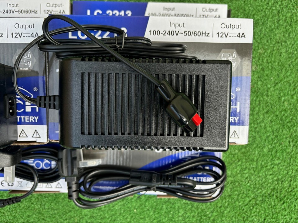 ELECTRIC GOLF TROLLEY BATTERY CHARGER FOR POWAKADDY MOTOCADDY HILL ...