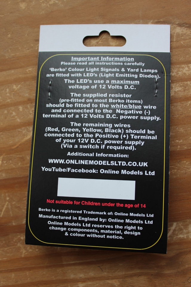 Berko N LED Colour Signal 3 Light Red/Yellow/Green Offset Platform ...