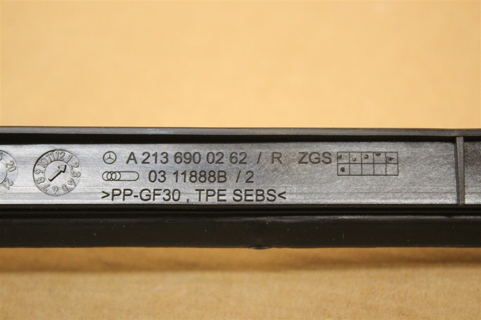 A2136900262 Weather Strip New genuine Mercedes-Benz part | eBay UK