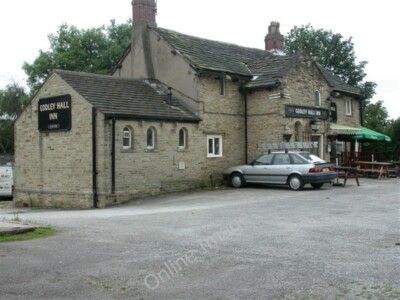 Photo 6x4 Godley Hall Inn Hyde/SJ9494 Stone-built pub at the top of ...