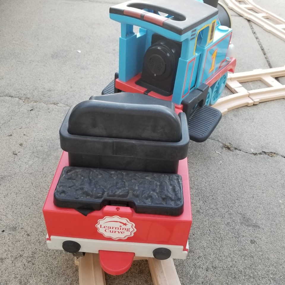 P/U only - Peg Perego Thomas Train Ride-on W Tracks | eBay