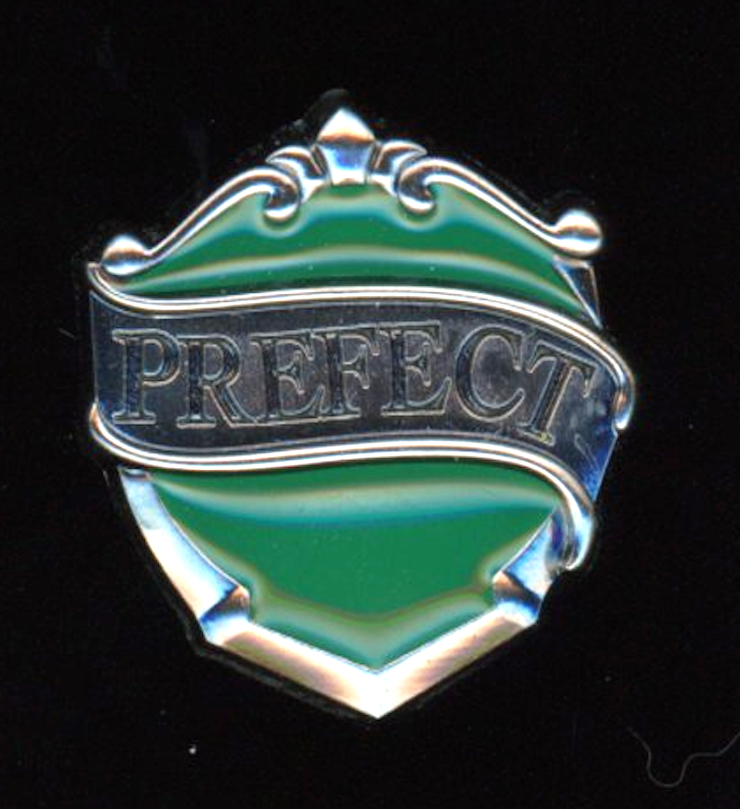 Japan Exclusive Harry Potter Emblem Mystery Box Slytherin Prefect Badge ...