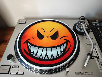 Rave Smiley Face slipmat HiFi or DJ Turntable 12" Old Skool Acid Smiley ...