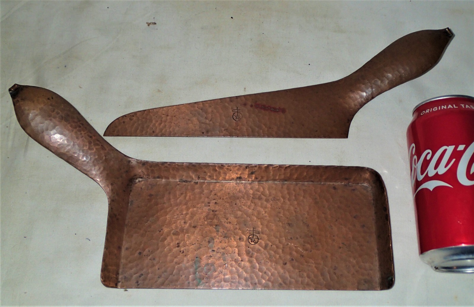 ANTIQUE ARTS CRAFTS MISSION ROYCROFT COPPER 2 PIECE DINNER TABLE CRUMB ...