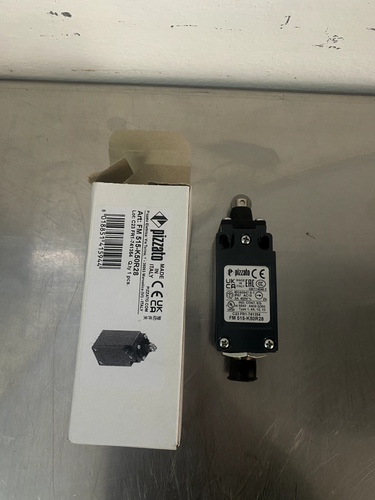 Pizzato Elettrica Limit Switch Senza Garanzia | eBay