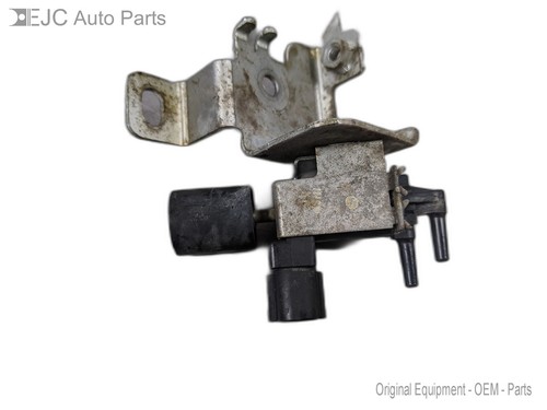 Vacuum Switch For 12-17 Toyota Camry 2.5 90910AC002 | eBay