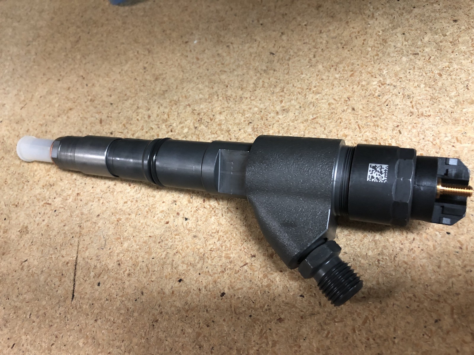 New Fuel Common Rail Injector 0445120066 For Deutz 04290986 Volvo ...