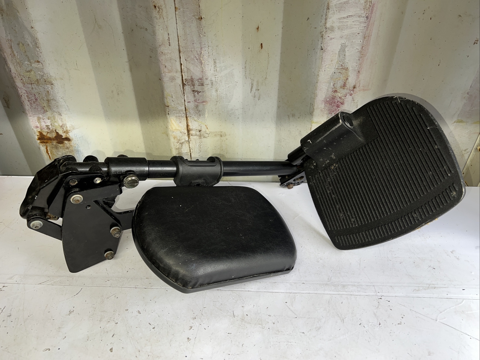 Invacare TDX SP With Rehab Seating Elevating Legrests Leg Rest ELR | eBay