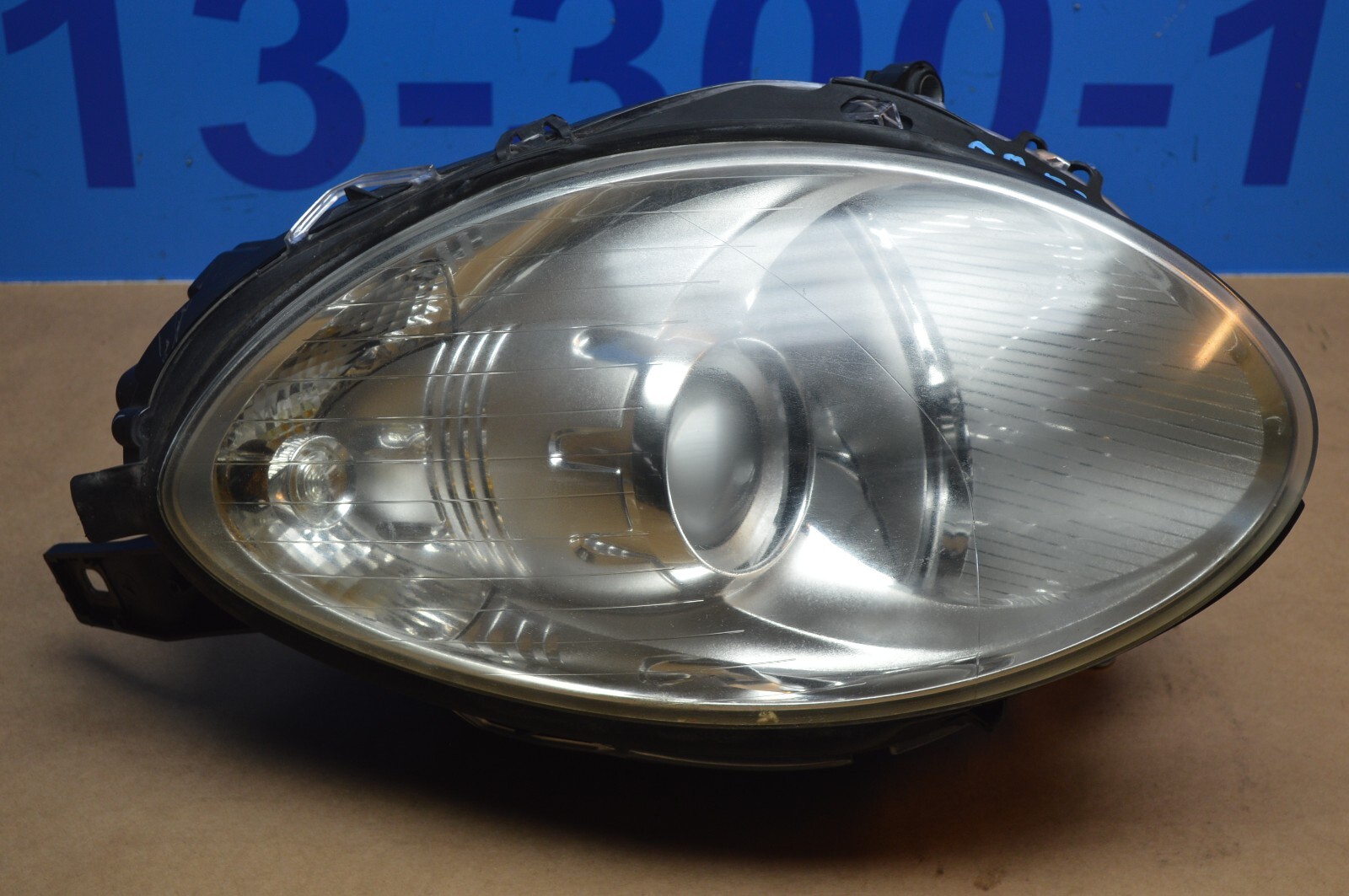 06-09 W251 MERCEDES R320 R350 R500 FRONT DRIVER SIDE HEADLIGHT ASSEMBLY ...