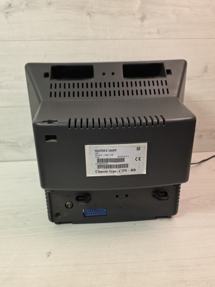 Matsui 1420T 14 CRT Retro Gaming TV SCART Tested Working with Remote ...