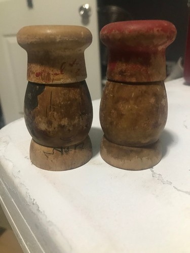 Vintage Very old Wooden Salt and Pepper Shaker Set Screw on Caps | eBay