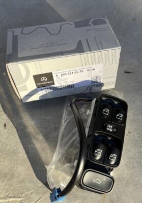 2002-2006 Mercedes-Benz W203 MASTER WINDOW SWITCH C230 C320 C350 C240 ...